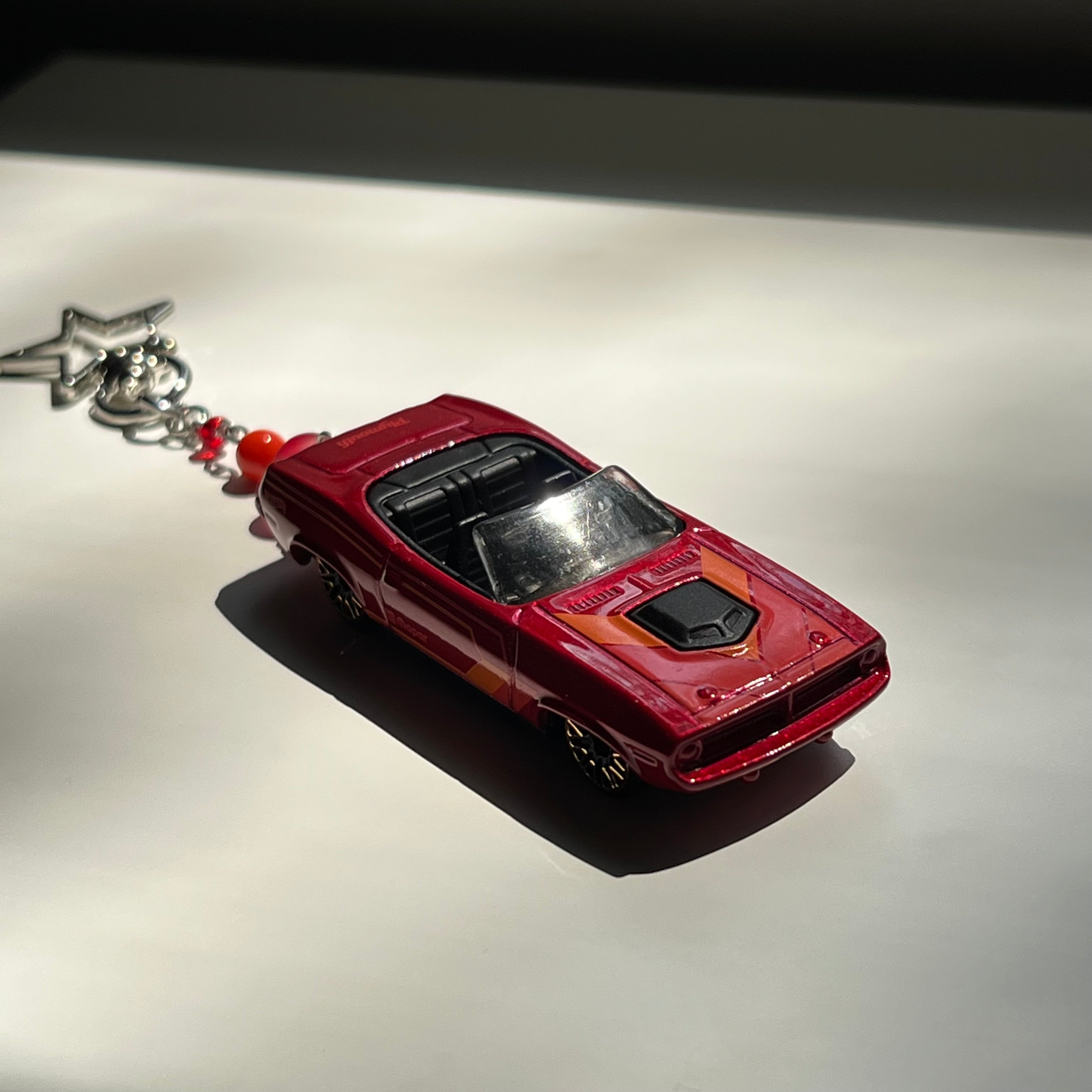 Plymouth Barracuda Beaded Keychain – Carbon Studios